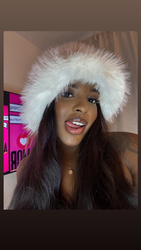 Liz🎀 Onlyfans, Free, Download, Videos, Pics & Content