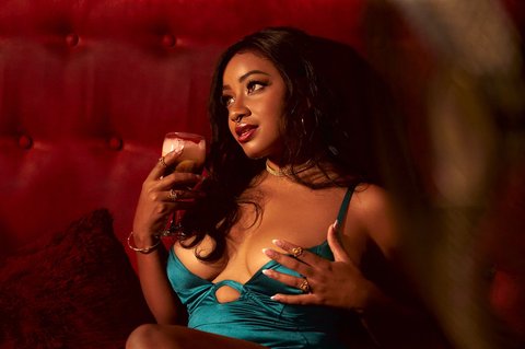 Isabelle Rivera - Official Page @isabellerivera