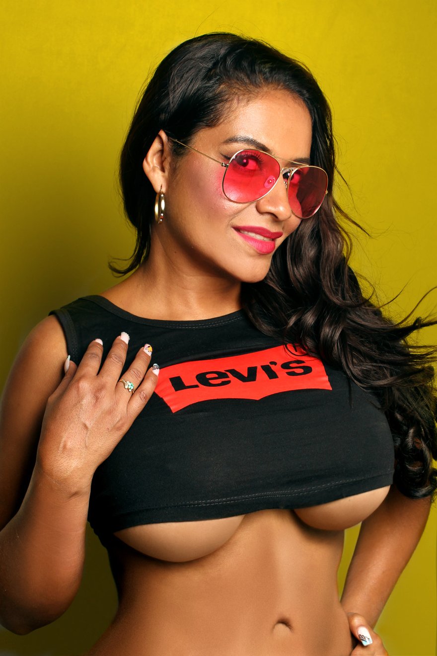 Fay Model - Official Page @faymodelofficial